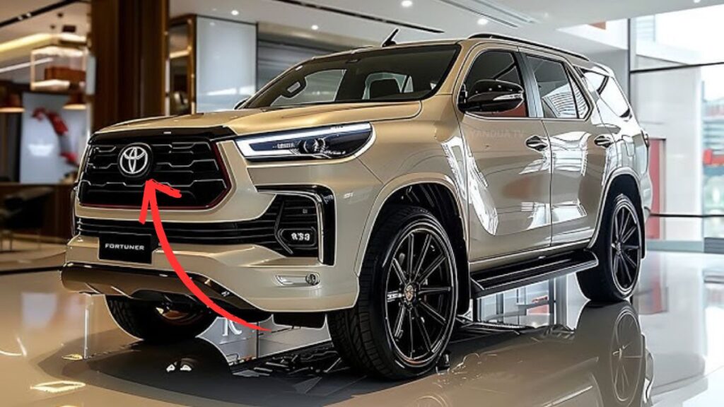 Toyota Fortuner Defender 2025 - A High-Tech Off-Roader for Extreme ...